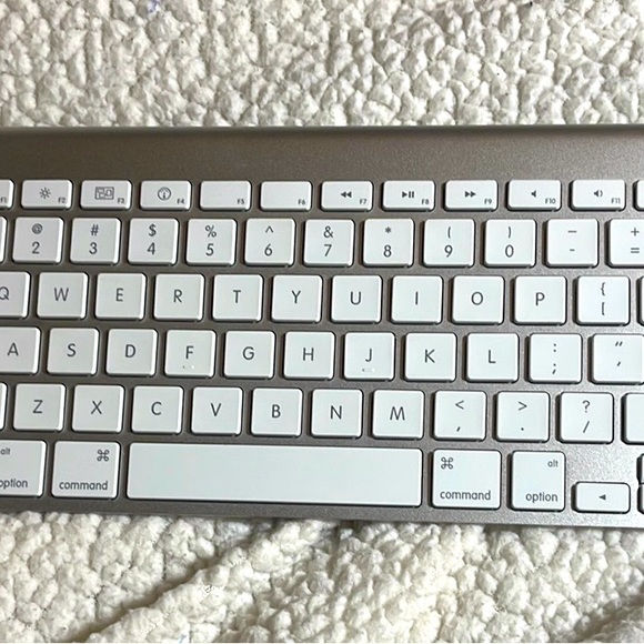 Apple | Computers, Laptops & Parts | Genuine Apple Magic Keyboard ...